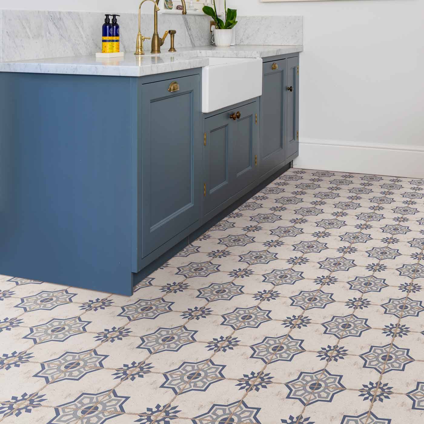 Belleville Rennes Blue Porcelain tile | 22.5x22.5cm Victorian Tile ...