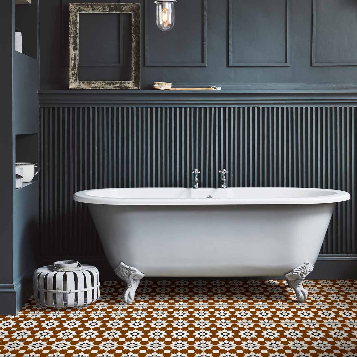 Belleville Vendome Red tile | 22.5x22.5cm Victorian Tile — Tile.co.uk