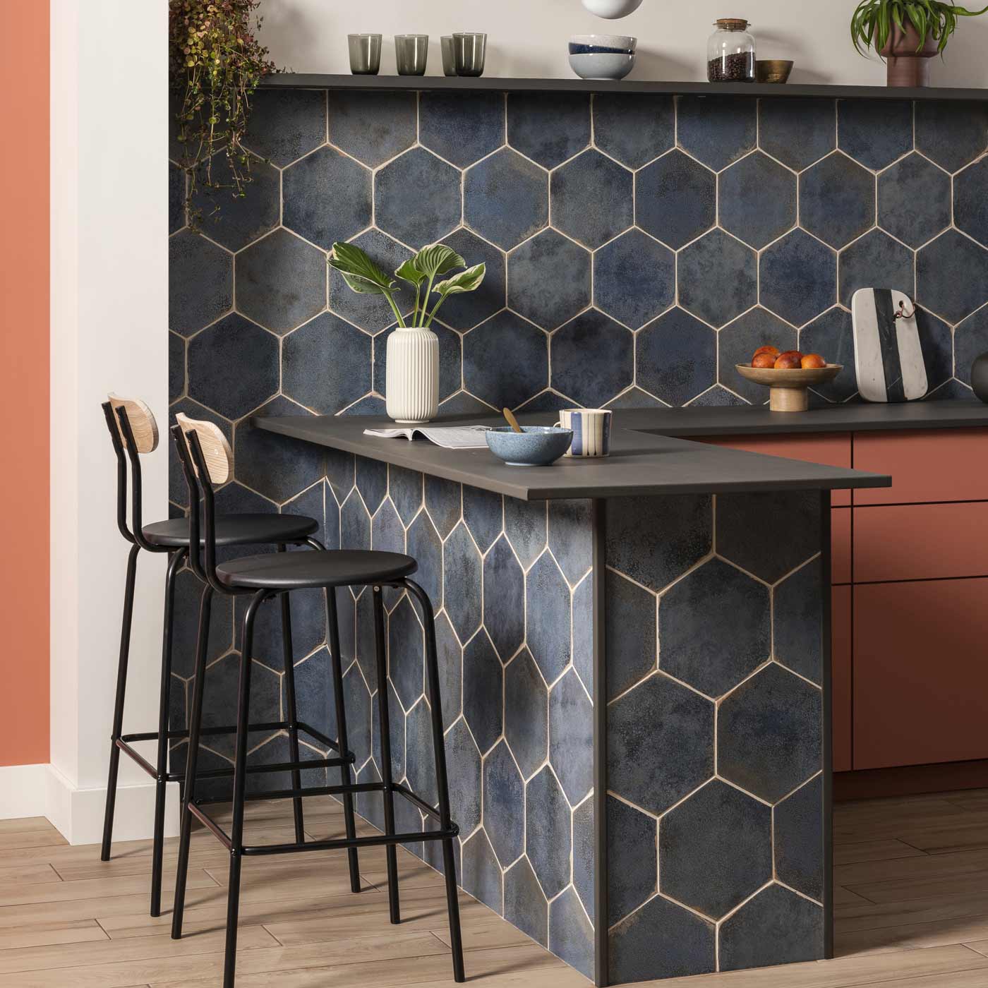Oken Blue Hexagon tile | 26.7x23.2cm — Tile.co.uk