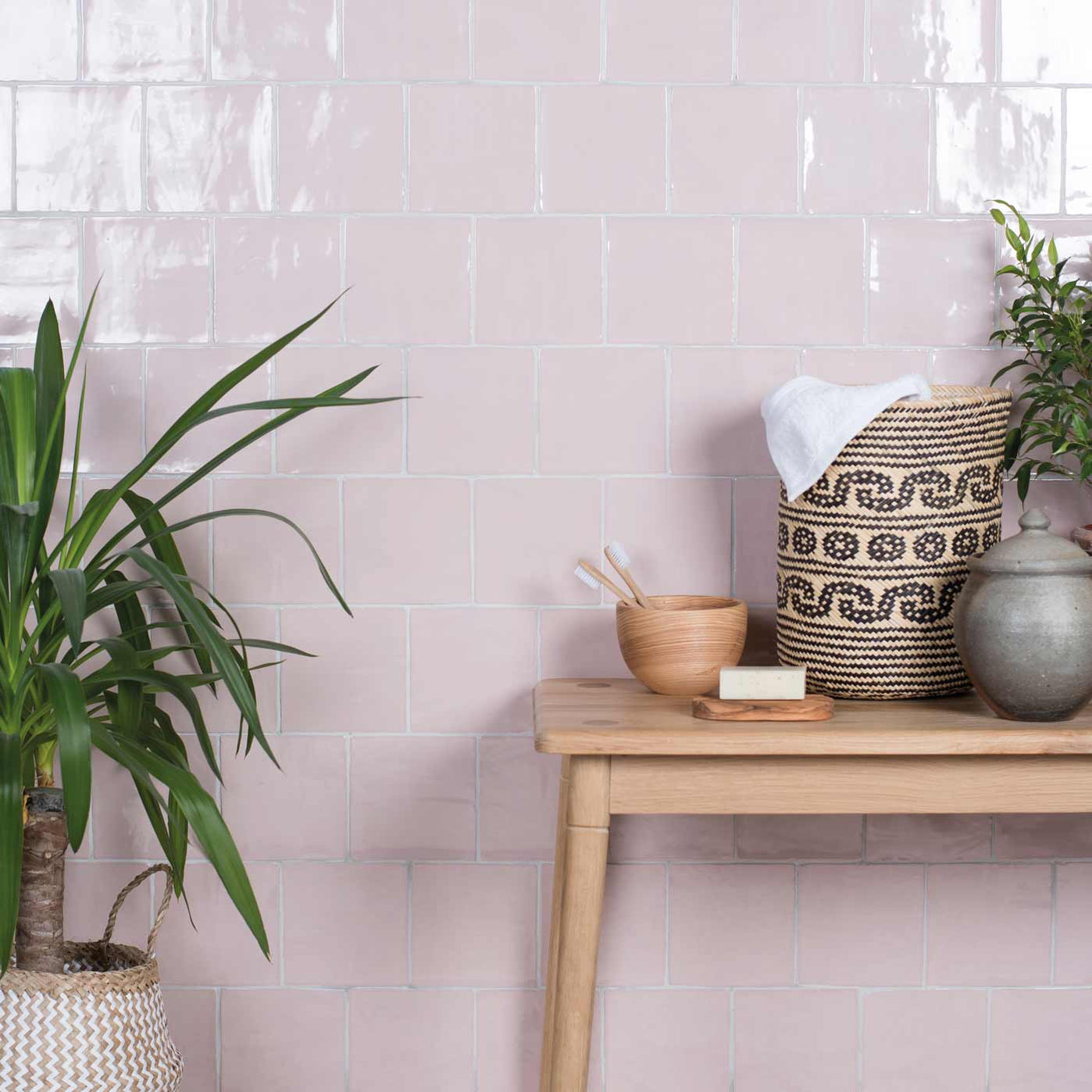 Cream bathroom tiles — Tile.co.uk