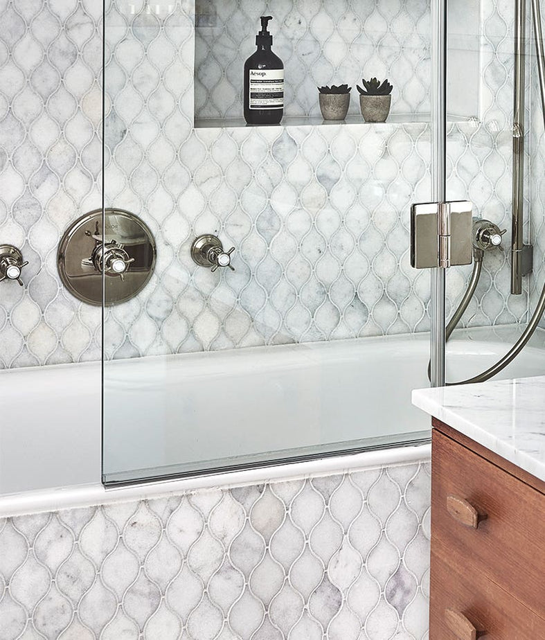 Long Island Marble Honed Tear Drop mosaic tile | Tile.co.uk