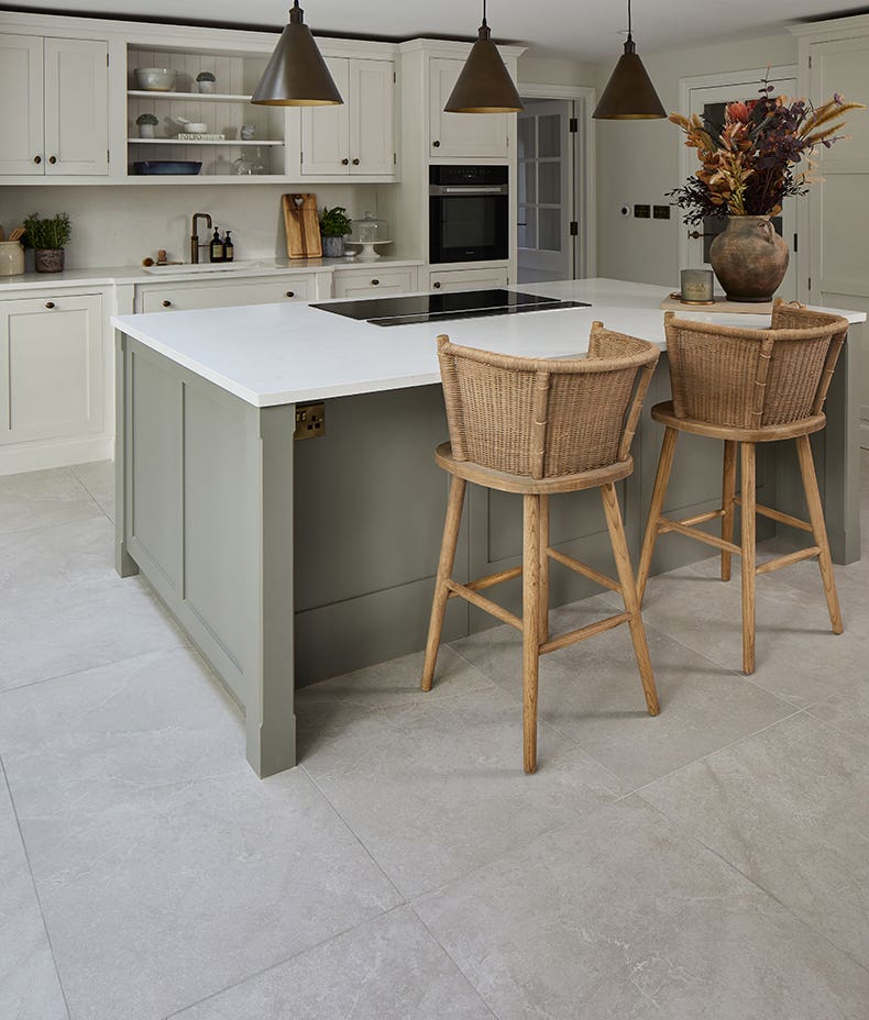 Riverside Porcelain Perla tile 60x120cm | Tile.co.uk